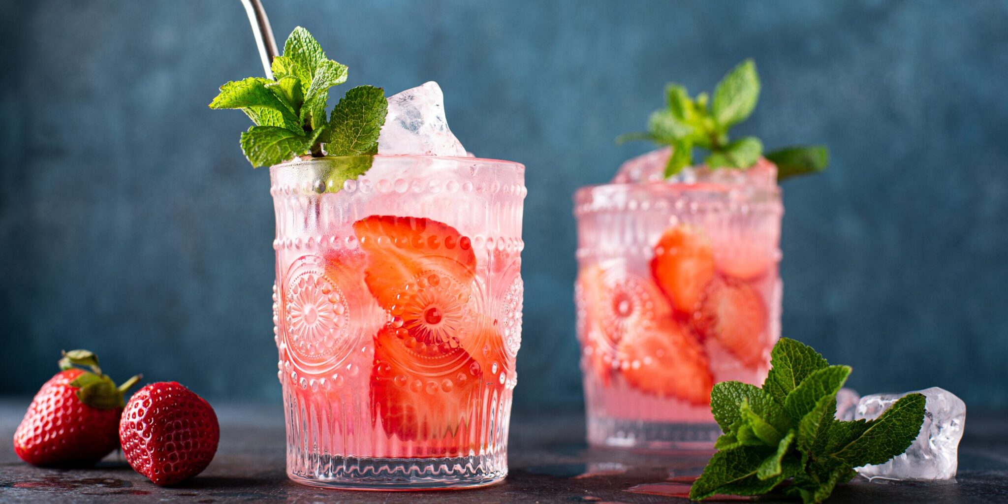 Mocktail Spritzer à la menthe et à la fraise - Splenda®